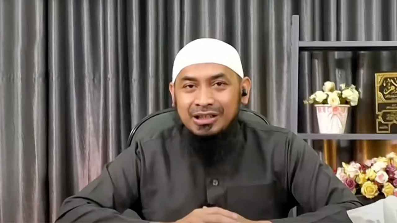 Biografi Ustadz Khalid Basalamah - Pengetahuan