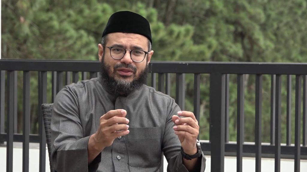 Biografi Ustadz Derry Sulaiman - Pengetahuan